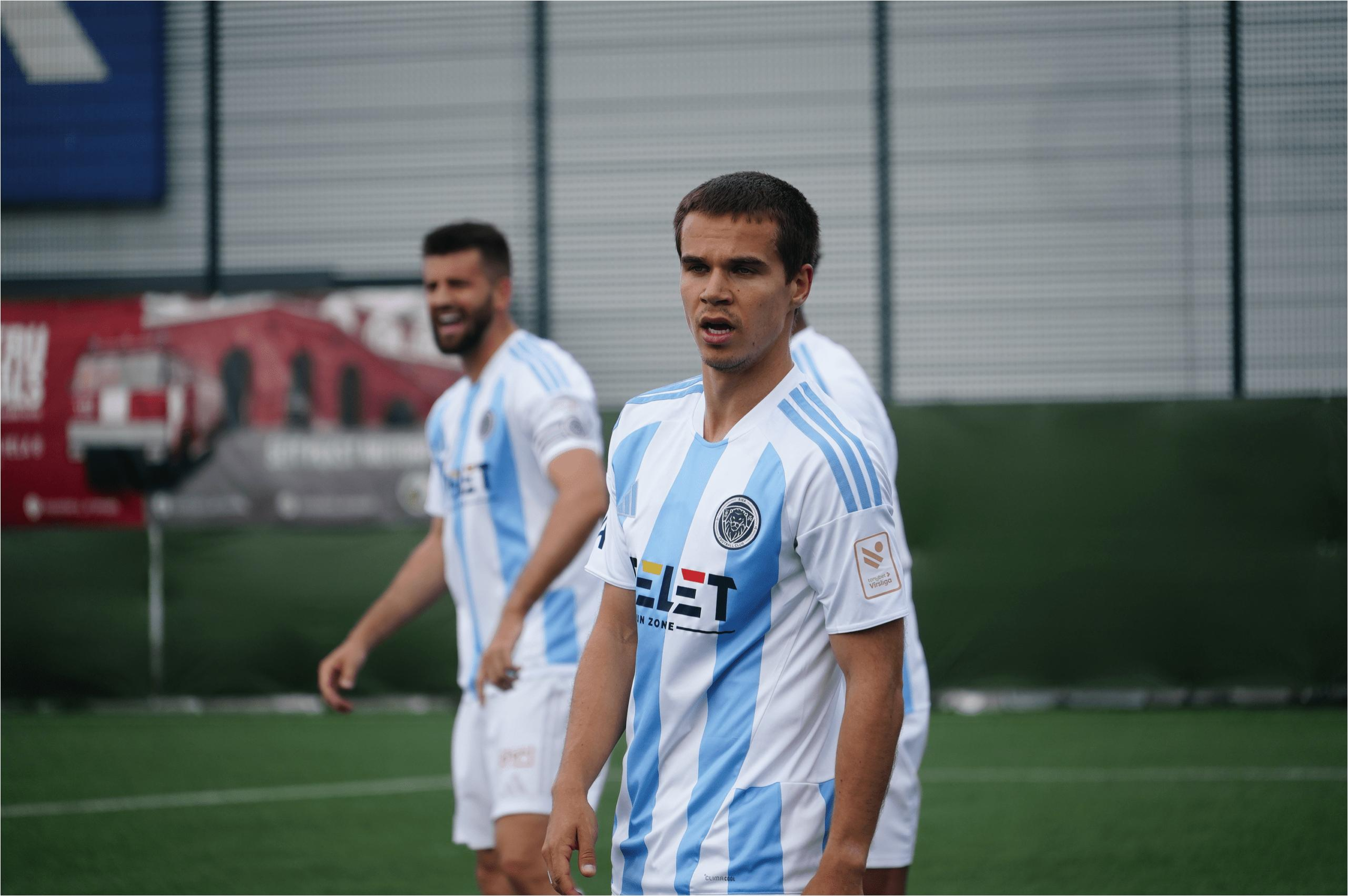 Le milieu du Riga FC Renārs Varslavāns victime d’une nouvelle rupture ...