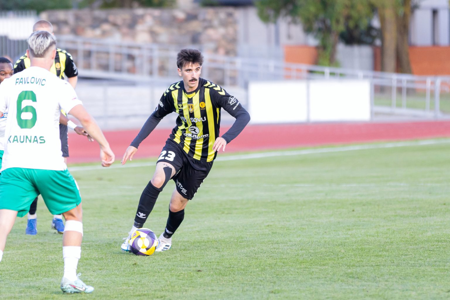 Šiauliai continue building for next season: Benny extends contract ...