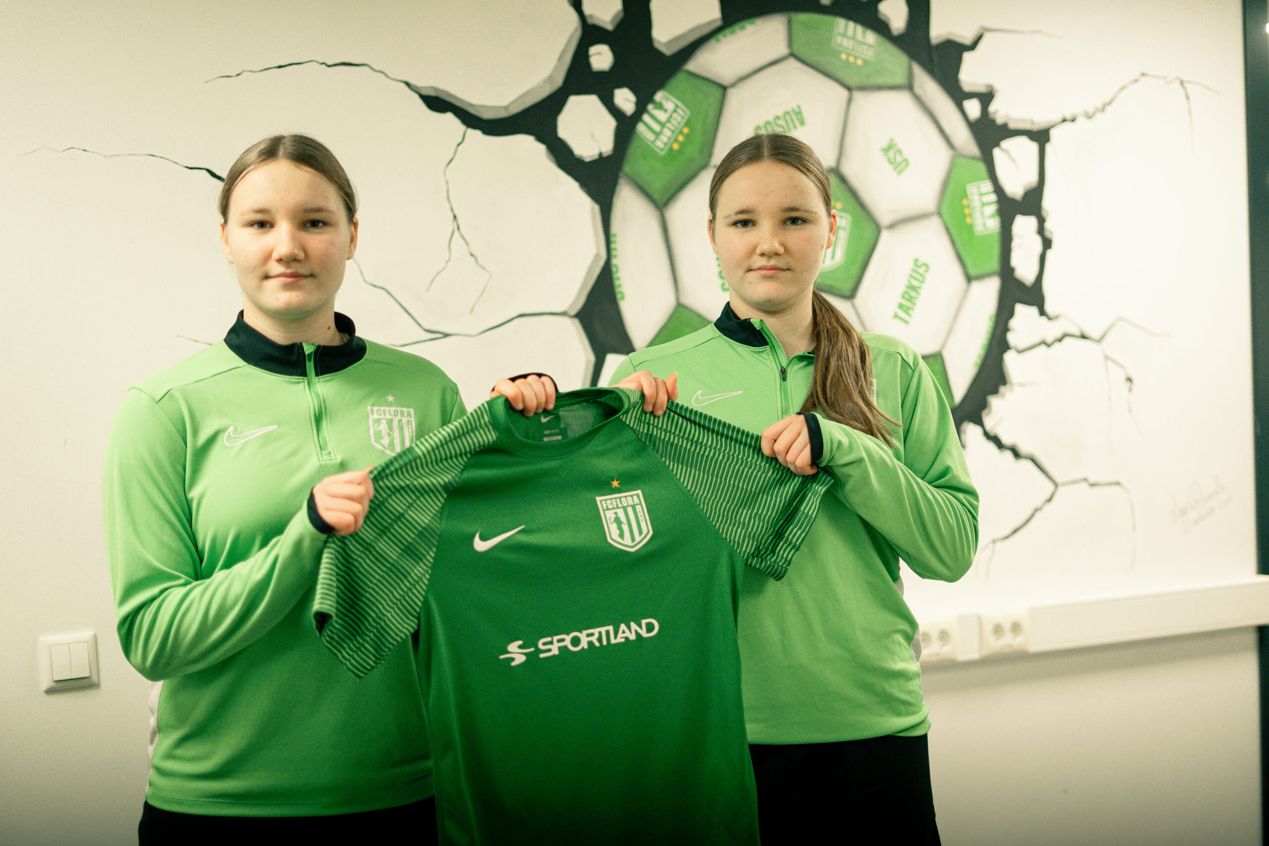 Twin sisters Anastasija and Jelizaveta Južaninova join FC Flora women ...